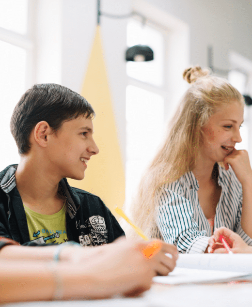 Que faire avec un Master MEEF ? - UCLy